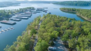 Marina Slip Rentals, Dry Storage, Wet Slips | Roosevelt Lake Marina